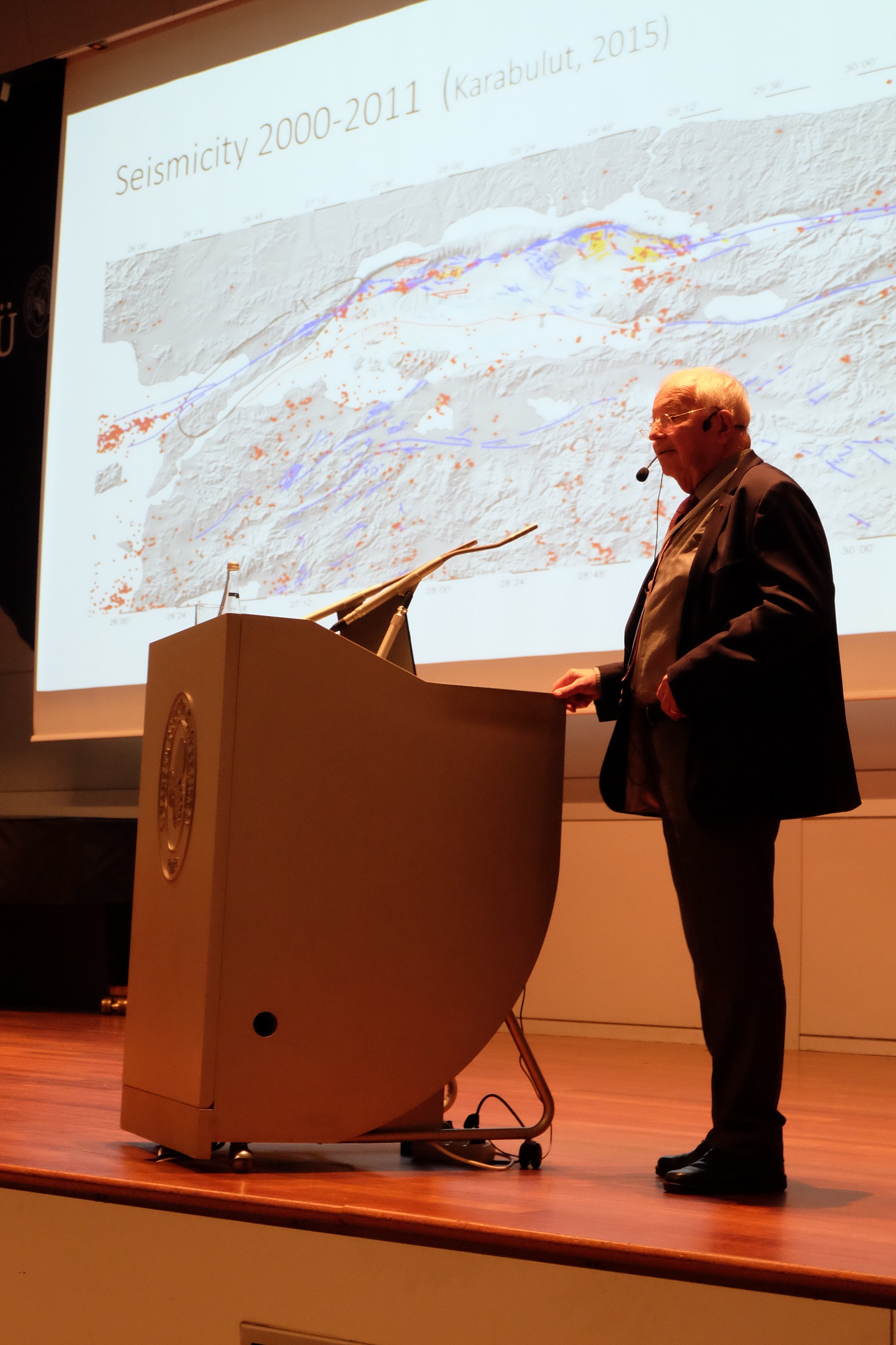 Dünyaca ünlü yer bilimciler İTÜ'de depremi konuştu - Herkese Bilim ...